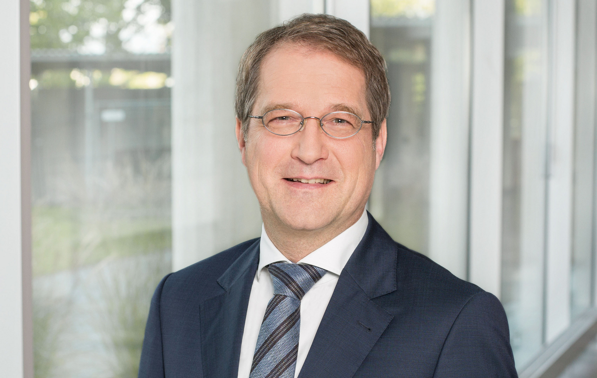 German Council of Economic Experts: Professor Volker Wieland receives ...